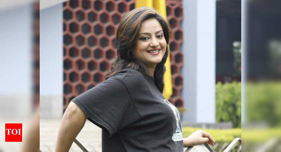 Sudipa is all set to welcome Ma Durga at home - The Times of India