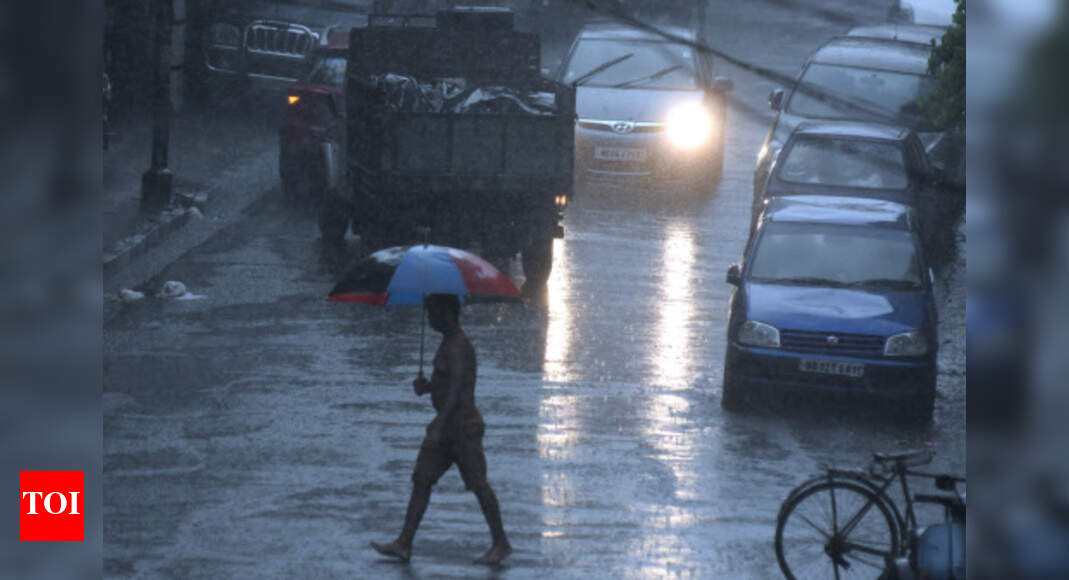 Rain across Visakhapatnam, coastal AP | Visakhapatnam News - Times of India