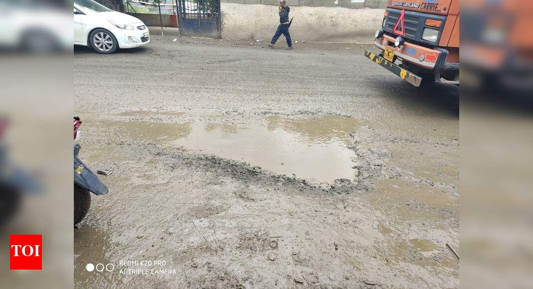 Undri Chowk- Land of Potholes - Times of India