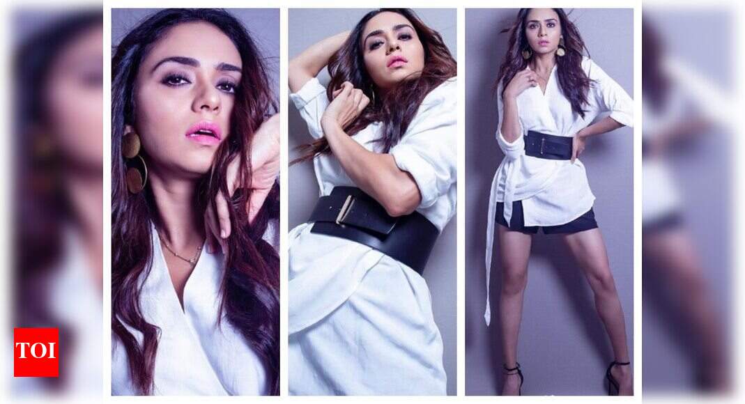Amruta Khanvilkar shows off her envious figure in her latest photoshoot ...