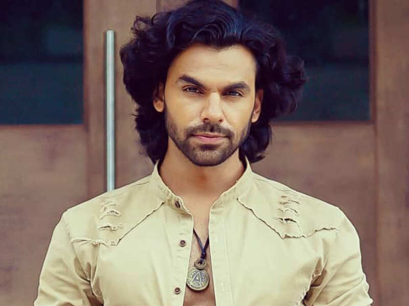 Ankit Raaj suffers injury on the sets of Main Bhi Ardhangini in Jaipur ...