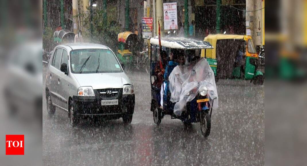 Lucknow: Rain lowers temperature, cool days may stay | Lucknow News ...