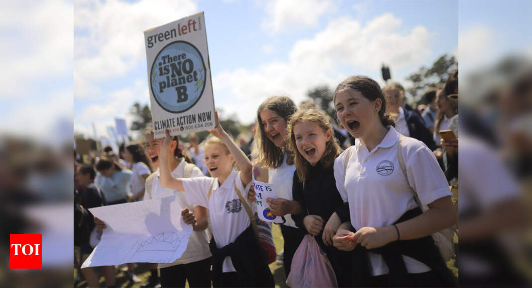 Climate change: Australian school children kick off global protests ...