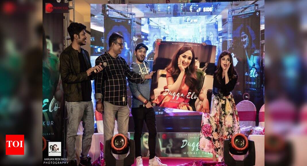 Monali Thakur launches her first Bengali singles ‘Dugga Elo’ | Bengali ...