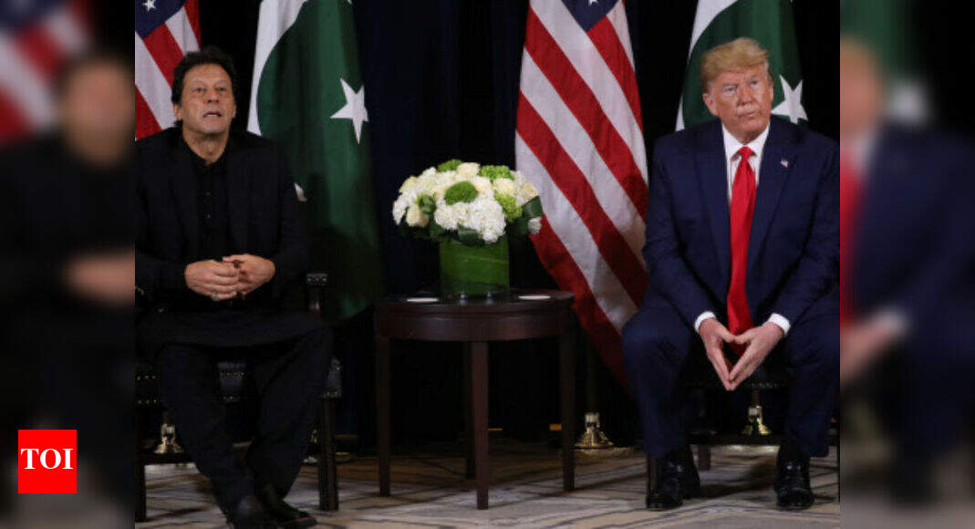 Donald Trump: When Trump smacked Pakistani reporters | World News ...