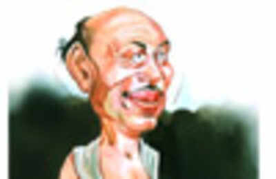 Tulsi Chakrabarty worked as a clown! | Bengali Movie News - Times of India