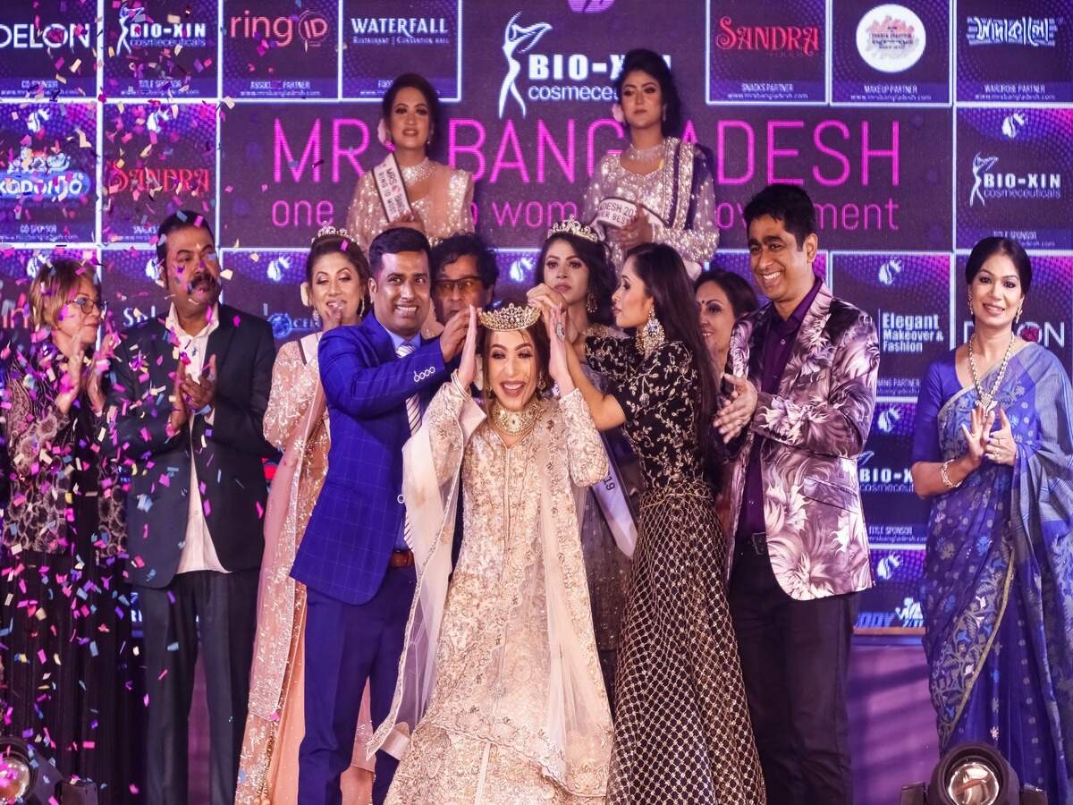 Munzarin Mahbub Abani wins first Mrs World Bangladesh title