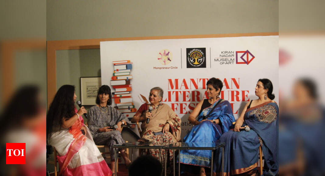 Actress Smita Jaykar delivers motivational session at literature ...