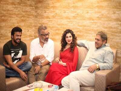 Exclusive pics! From the shooting floor of Argha Deep Chatterjee’s thriller ‘Mukhosh’ | Bengali ...