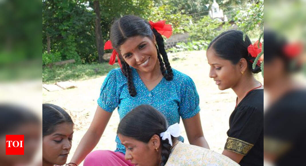 Mukta Barve celebrates 10 years of 'Jogwa' with This throwback pictures ...