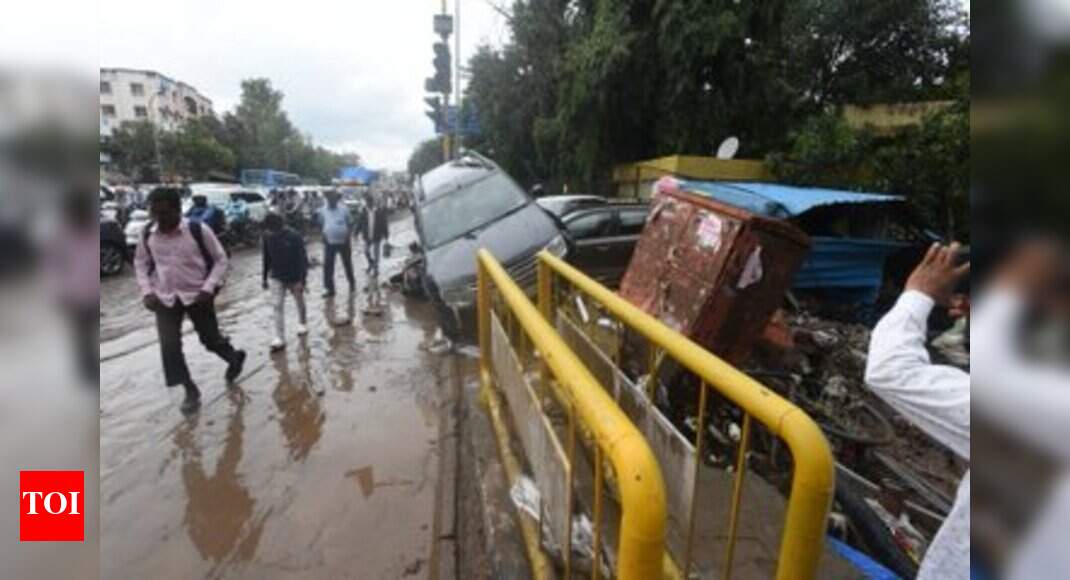 Pune Weather and Rain News Live: 17 dead as floods wreak havoc in Pune