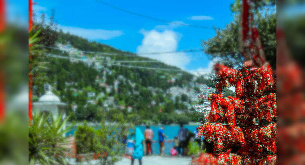 How to reach Naina Devi Temple in three easy ways? | TimesTravel