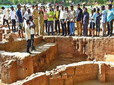 Keeladi becomes tourist hotspot, exhibition planned at site | Madurai ...