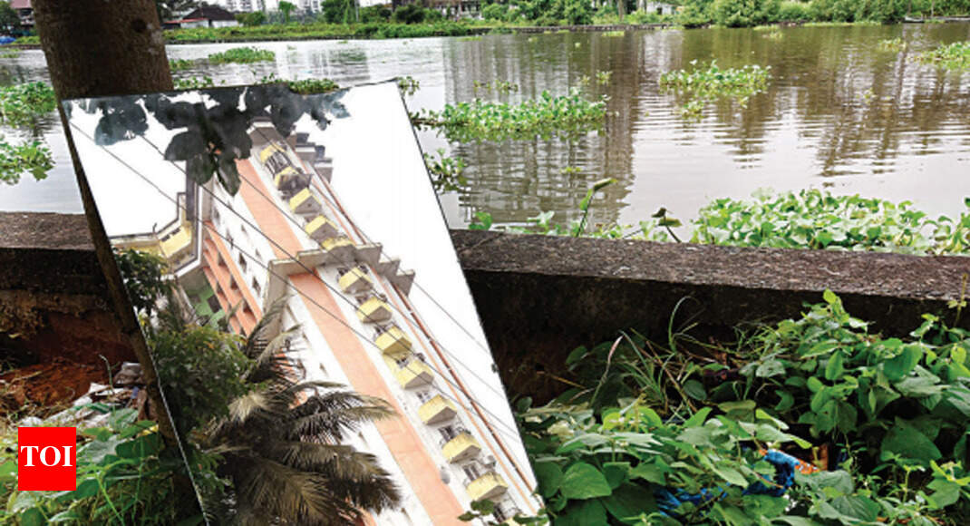 Maradu municipality to start eviction on Sunday | Kochi News - Times of ...