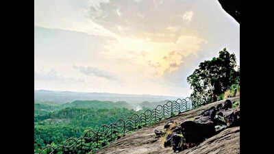 Kadalkani Para to get facelift | Thiruvananthapuram News - Times of India