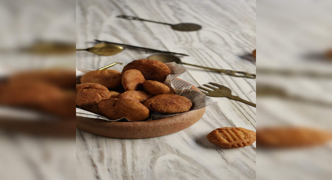 Khajuri Recipe: How to Make Khajuri Recipe | Homemade Khajuri Recipe