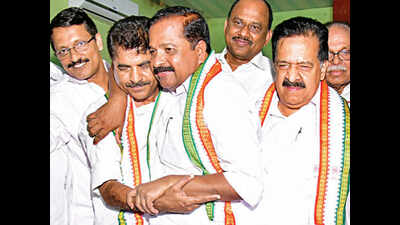 Adoor Prakash relents, to lead campaign in Konni | Thiruvananthapuram ...