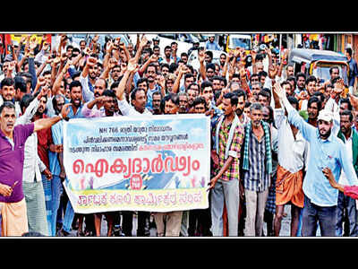 NH-766: Wayanad stir finds resonance in Karnataka | Kozhikode News ...