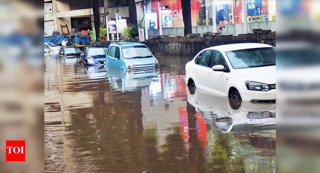 Heavy rain spell in evening floods Pune again, revives deluge scare ...