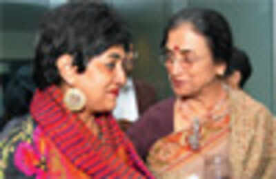 Simran Lamba's art exhibit | Events Movie News - Times of India