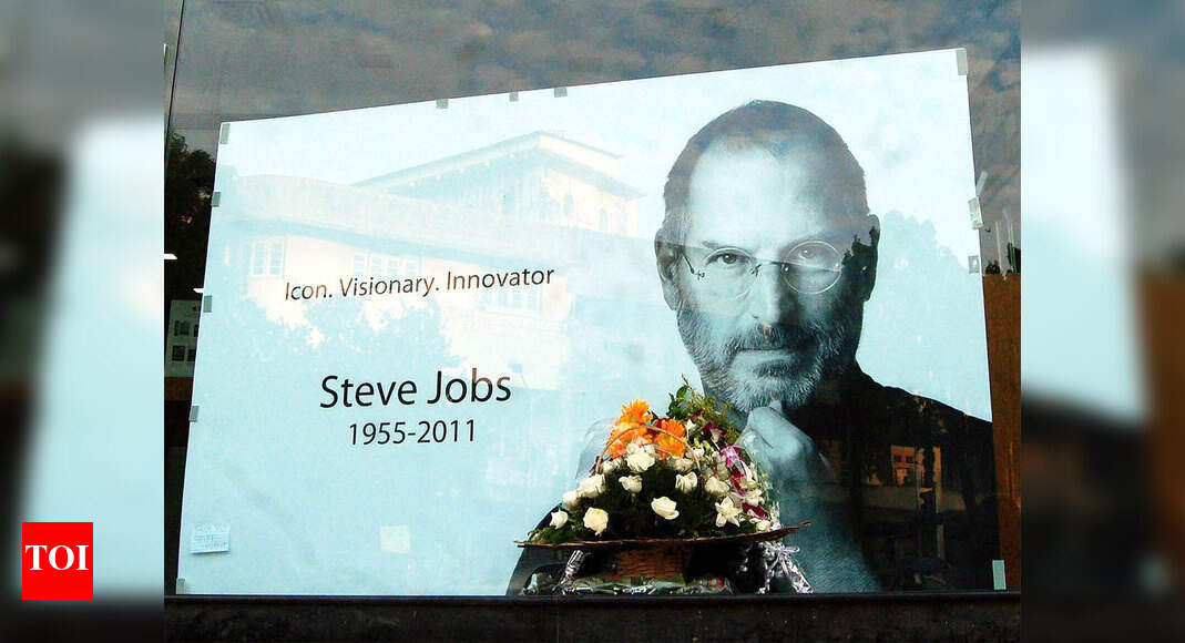 Apple: This is how Apple CEO Tim Cook paid tribute to Steve Jobs on his ...