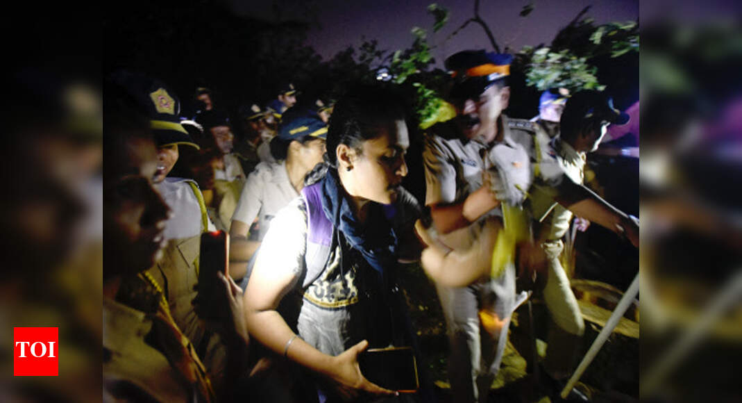Aarey protest: ‘We were lathi-charged 4 times’ | Mumbai News - Times of ...
