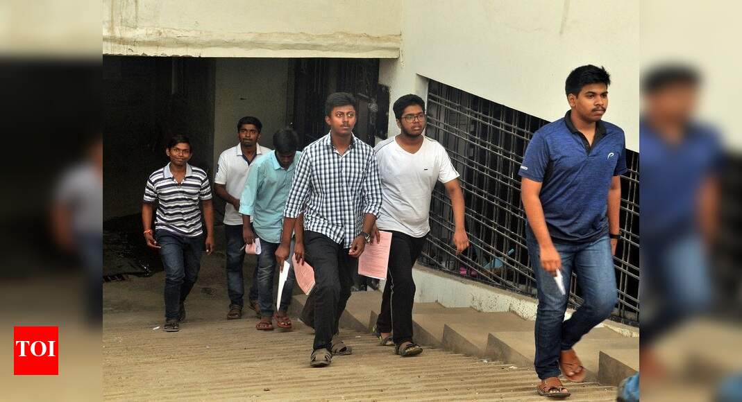 Secunderabad: Students struggle with coaching centre crunch | Hyderabad ...