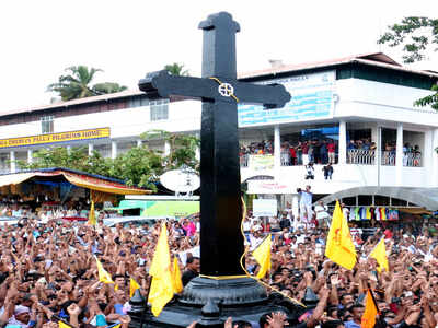 Jacobite faction re-enacts historic Coonan Cross Oath | Kochi News ...