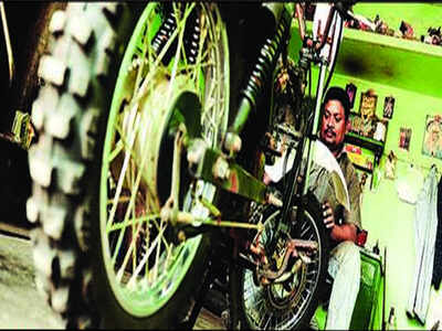 Many losing finger tips while cleaning bike chain | Coimbatore News ...
