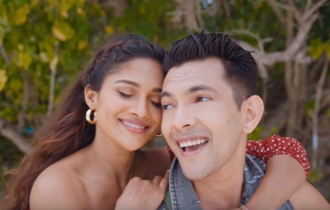 Shreya Mishra's Instagram, Twitter & Facebook on IDCrawl