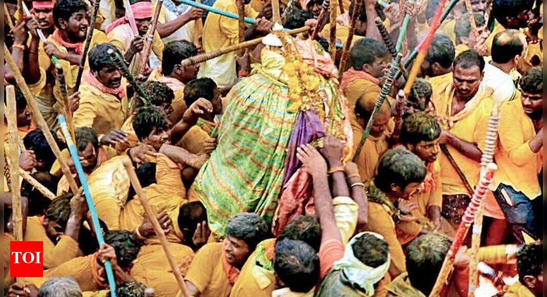 Over 100 hurt in stick fight during Banni festival | Vijayawada News ...