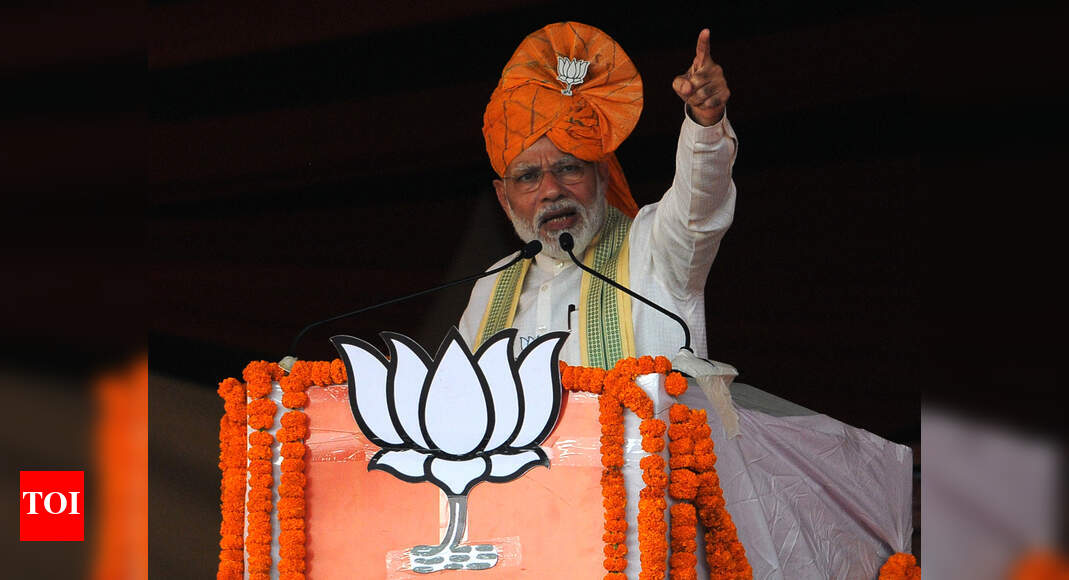 Narendra Modi says soldiers lost lives because of Cong's 'love' for ...