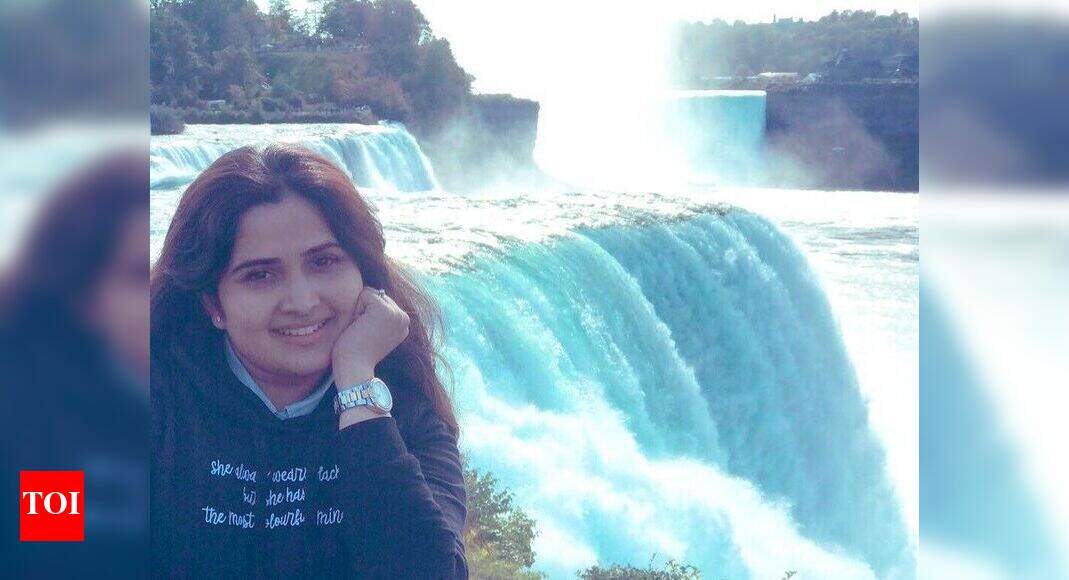 Anupama Bhat is vacationing in USA - Times of India
