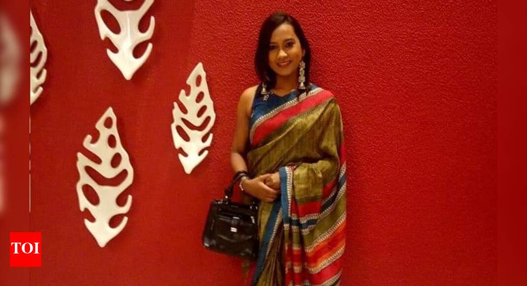 Singer Sharoni has a new hobby! - Times of India