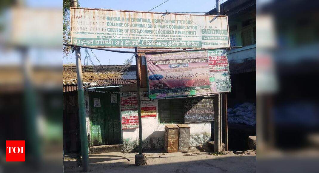 YCMOU study centre is now a kharra kiosk. Chew on it! | Nagpur News ...