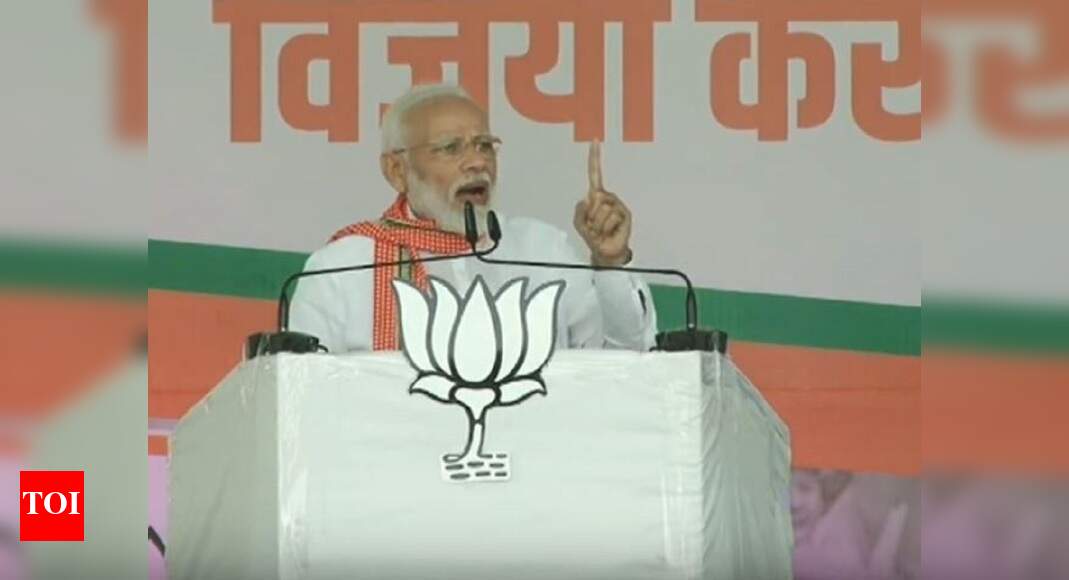 Cong sees 'rashtra bhakti' in 'parivar bhakti': Modi | India News ...