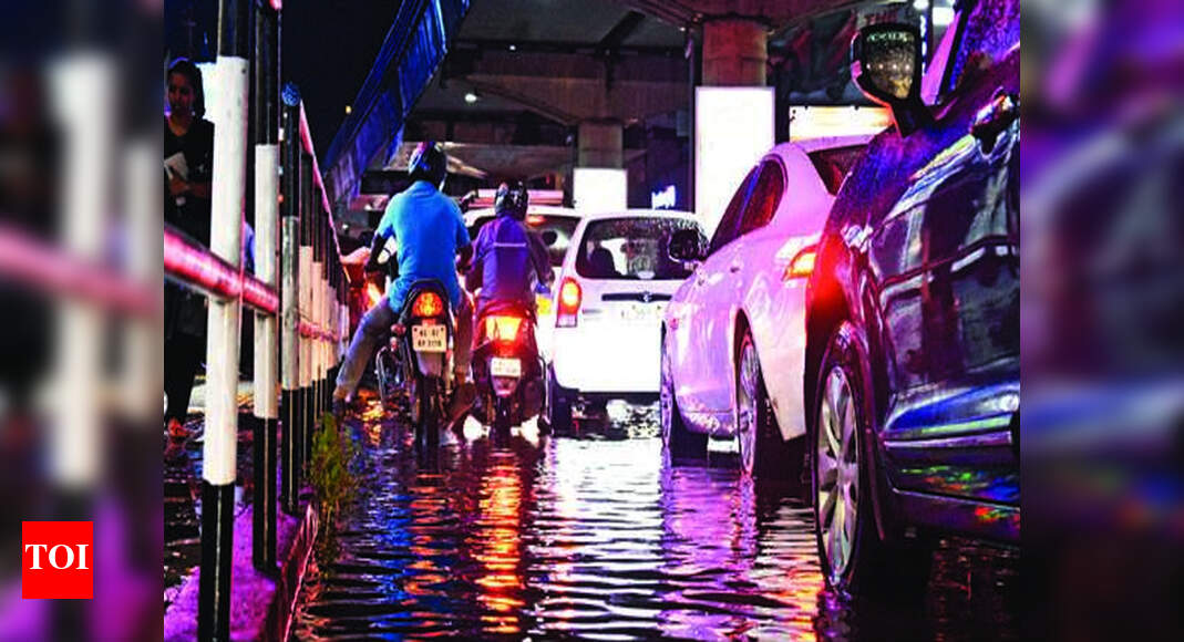 Kochi faces severe waterlogging | Kochi News - Times of India