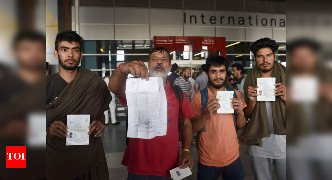 Indians deported by Mexican authorities recall nights spent in forests ...