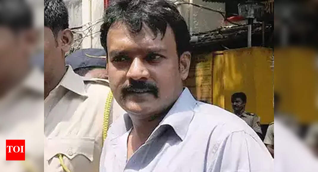 Police team booked cab to take MLA Ramesh Kadam to Thane flat | Thane ...