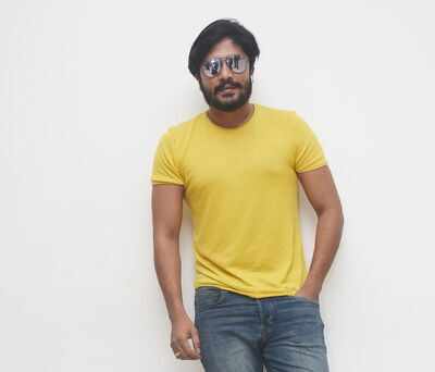 Vasishta’s next is a tribute to late actor Vajramuni | Kannada Movie ...