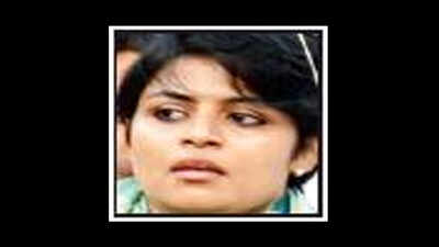 Anna Eden criticised for posting ‘rape joke’ on FB | Kochi News - Times ...