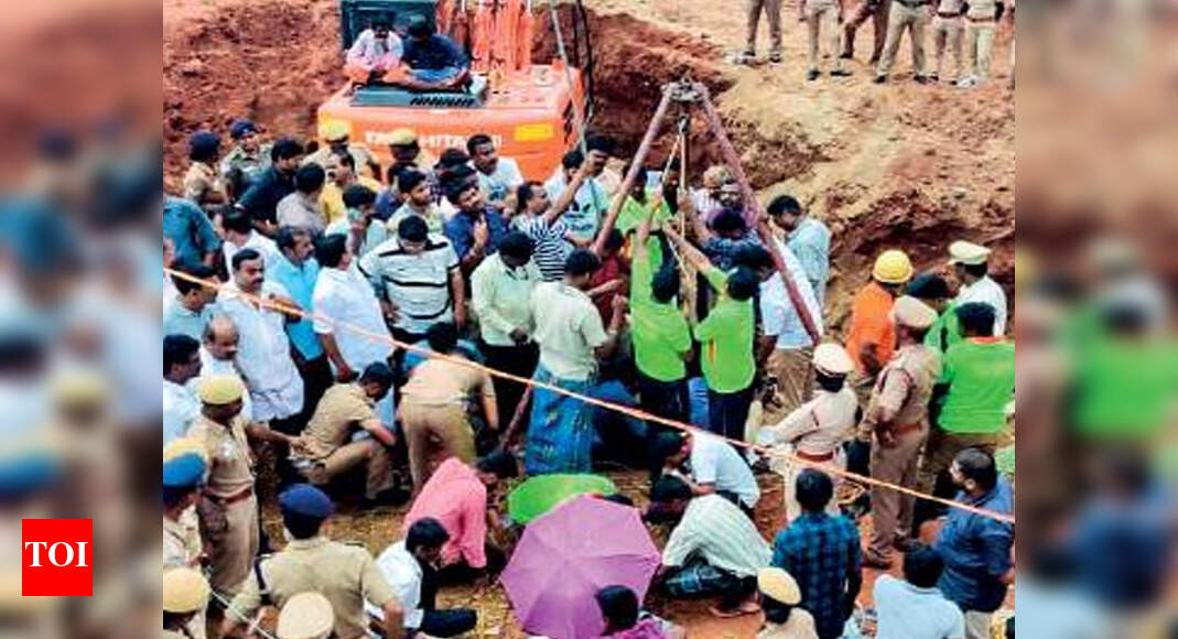 Tamil Nadu: Three firemen to be sent through 90ft-deep hole to rescue B ...