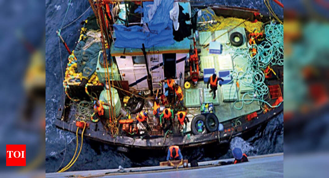Navy rescues 17 fishermen off Bombay High | Mumbai News - Times of India
