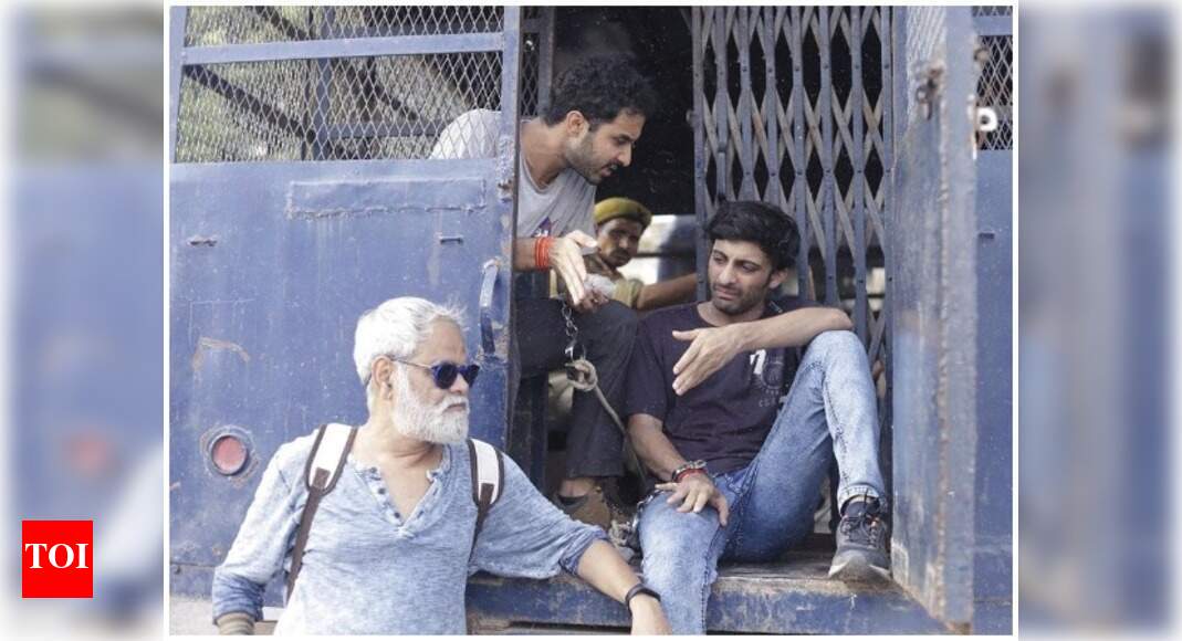 Sanjay Mishra sees himself in this young actor | Hindi Movie News ...