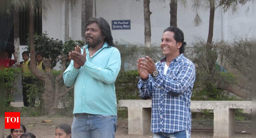 Milind Shinde sports long locks for his next | Marathi Movie News ...