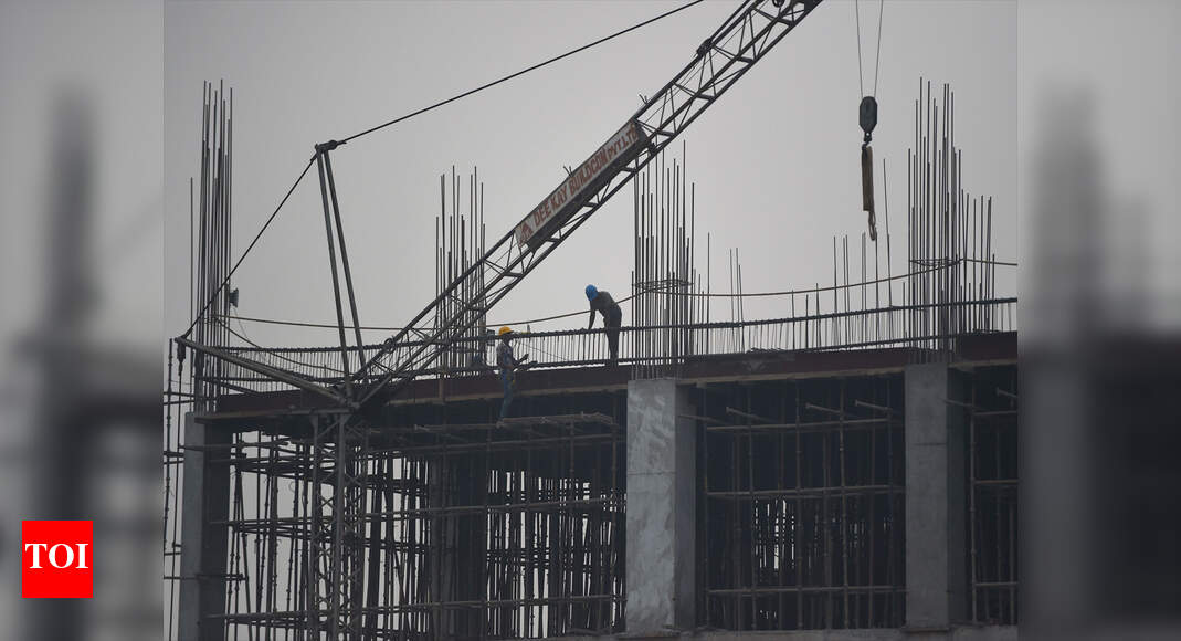 Pollution fighters declare ‘emergency’ in Delhi-NCR | Delhi News ...