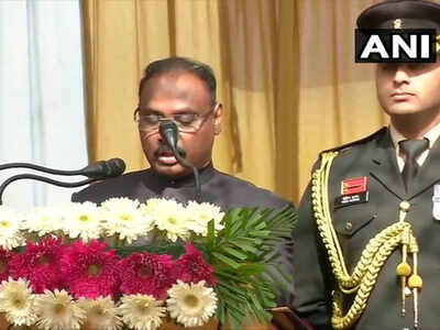 GC Murmu sworn-in as LG of Jammu and Kashmir | India News - Times of India
