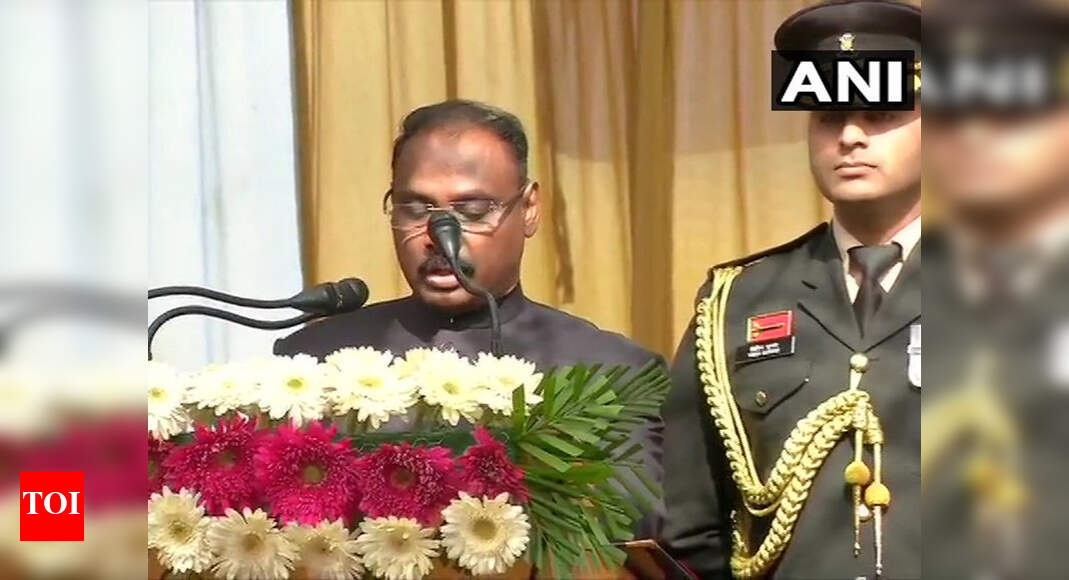 GC Murmu sworn-in as LG of Jammu and Kashmir | India News - The Times ...