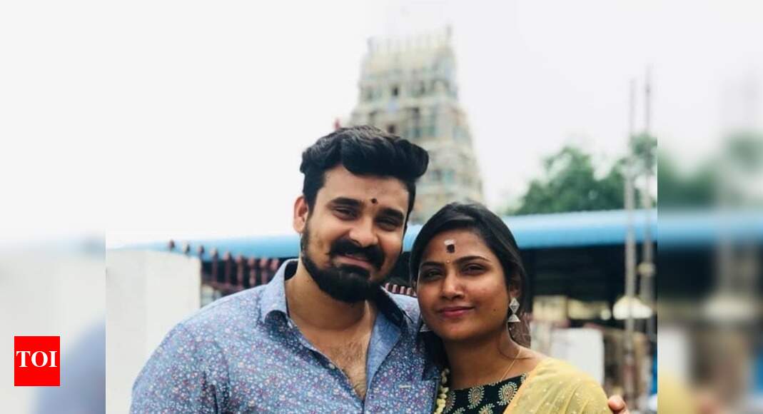 Actors Myna Nandhini and Yogeshwaran get engaged; see pics - Times of India