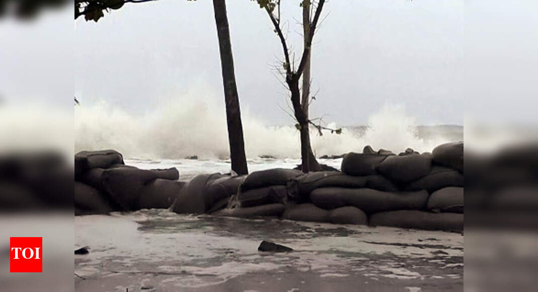 ‘Maha’ trouble for Gujarat: Cyclone to affect state weather from ...